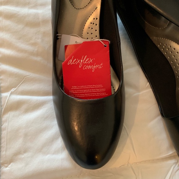 dexflex comfort | Shoes | Happiness For Your Feet Dexflex Black Pumps ...